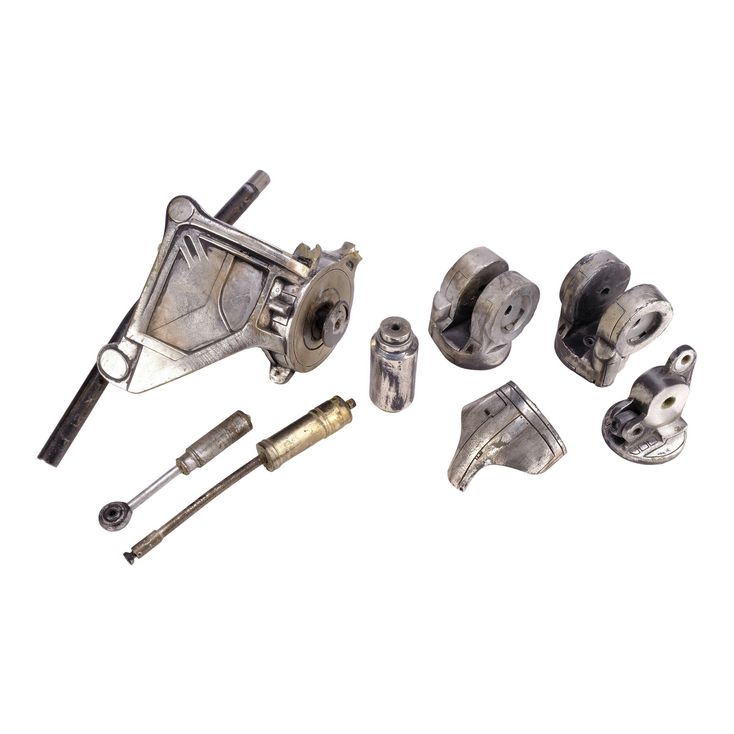 Lot #413: TERMINATOR 2: JUDGMENT DAY (1991) - Set of Rubber T-800 ...