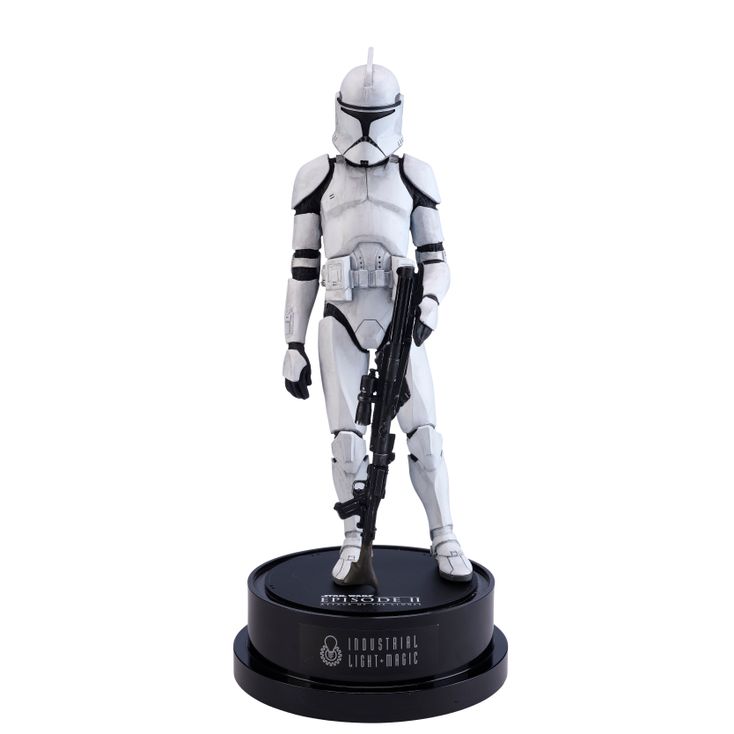 962. Phase 1 Clone Trooper Maquette Industrial Light & Magic (ILM) Crew ...