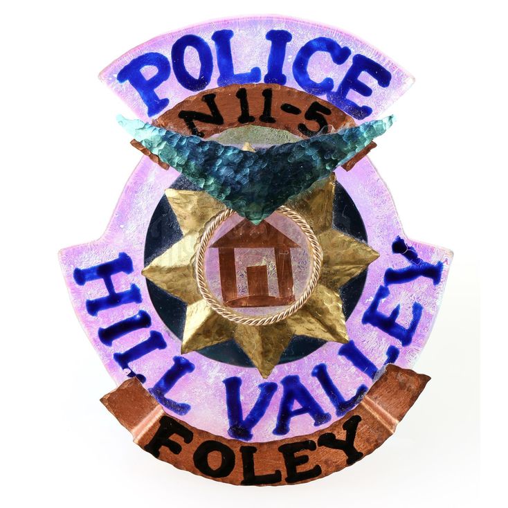 Officer Foleys (Stephanie E. Williams) Hill Valley 2015 Police ...