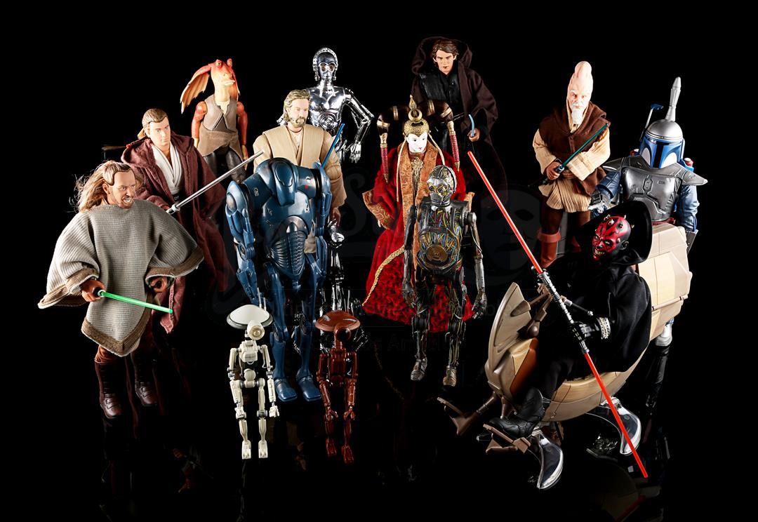 Lot # 564 - Large Size Prequel Trilogy Action Figures