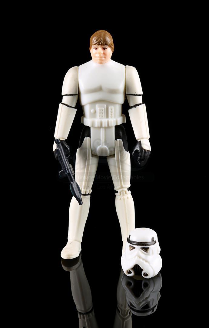 Lot # 330 - Loose Luke Skywalker Stormtrooper Outfit