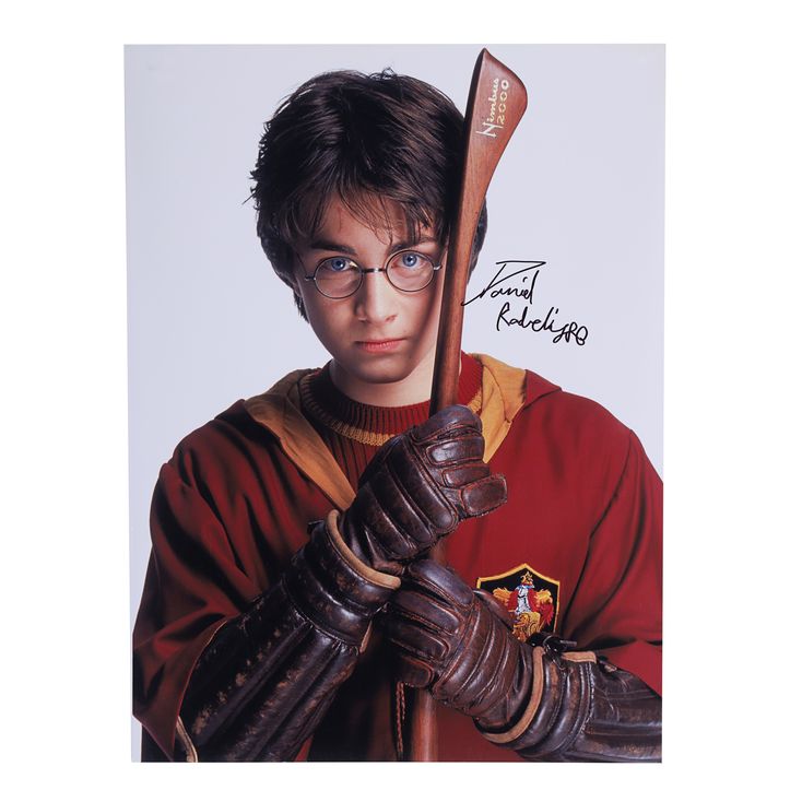 Lot 987 - Daniel Radcliffe-autographed Portrait Oversized Photo | HARRY ...