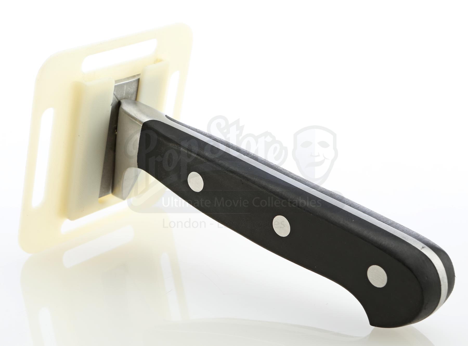 Lot # 262: MARVEL'S JESSICA JONES (TV SERIES) - Gregory Sallinger's SFX ...