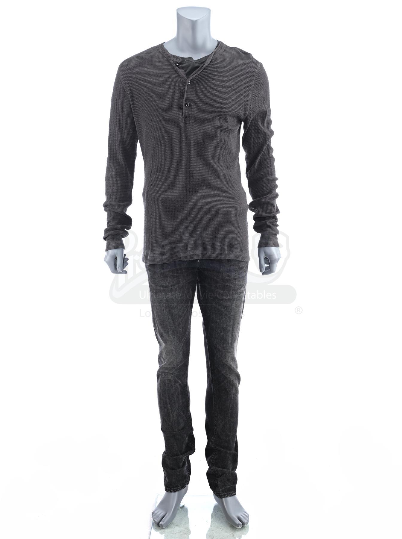 Lot # 406: MARVEL'S JESSICA JONES (TV SERIES) - Erik Gelden's Set-Up ...