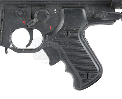 Sub-Machine Gun | Prop Store - Ultimate Movie Collectables