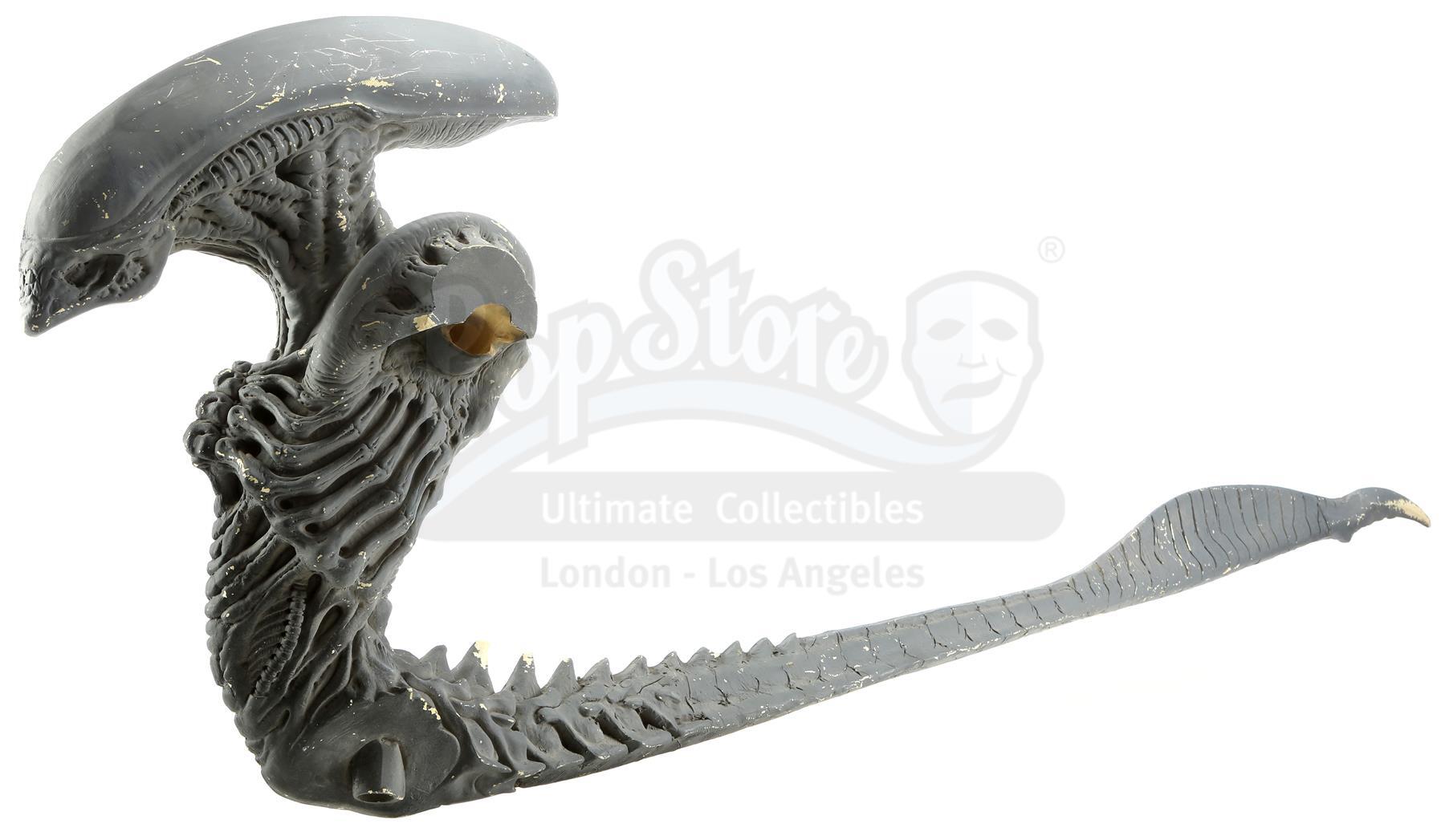 Lot #39 - ALIEN RESURRECTION (1997) - Xenomorph Scanning Maquette