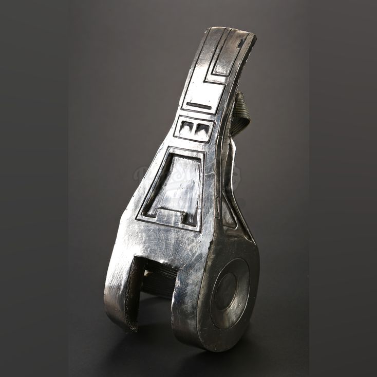 The Terminators (Arnold Schwarzenegger) Knee Appliance | TERMINATOR 2 ...