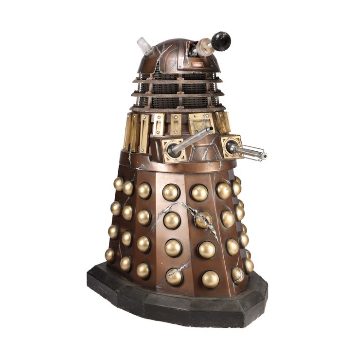 Screen-matched Traitor Dalek | DOCTOR WHO (TV SERIES, 2005-2022)