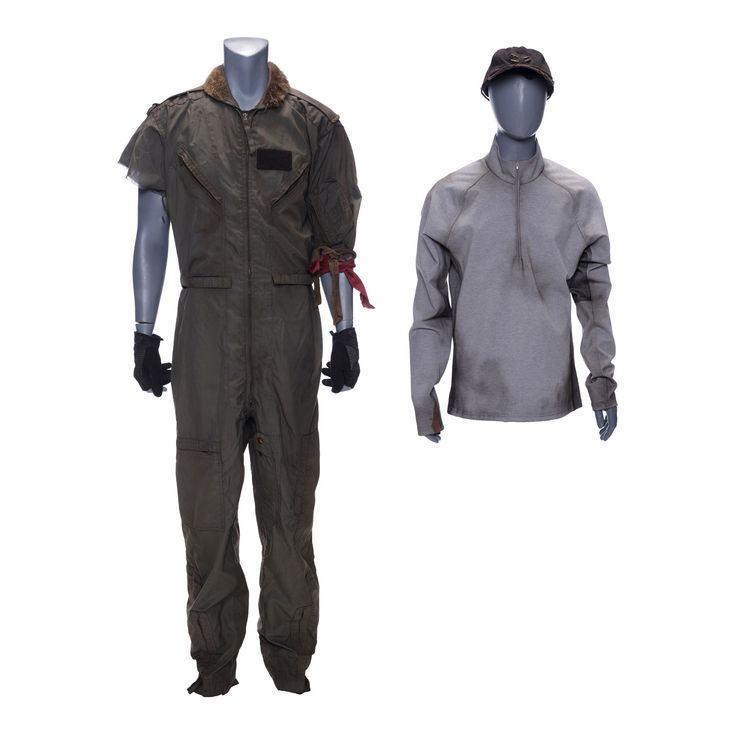 Lot # 1646: TERMINATOR SALVATION (2009) - Helicopter Gunner's (Mark ...