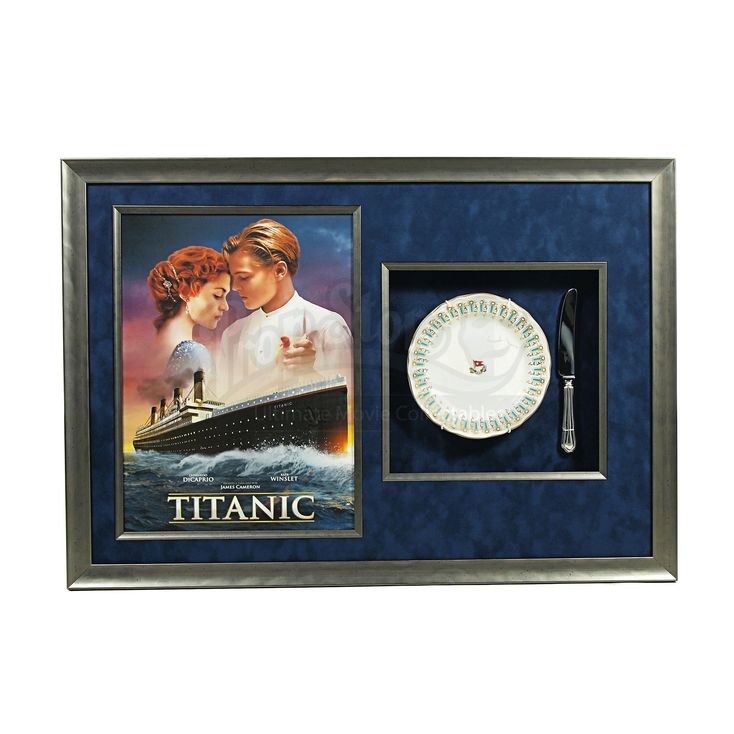 First Class Bread Plate And Knife Display | TITANIC (1997)