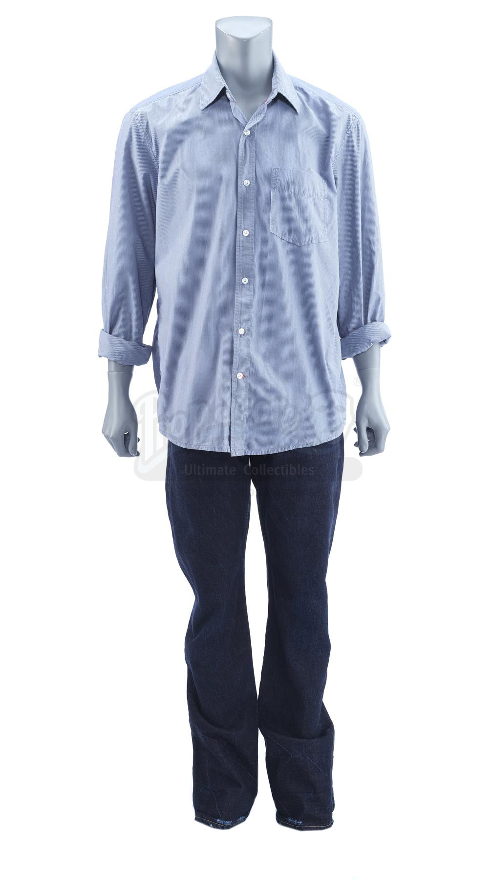 Lot #831 - TWILIGHT (2008) - Edward's (Robert Pattinson) Tree Climbing ...