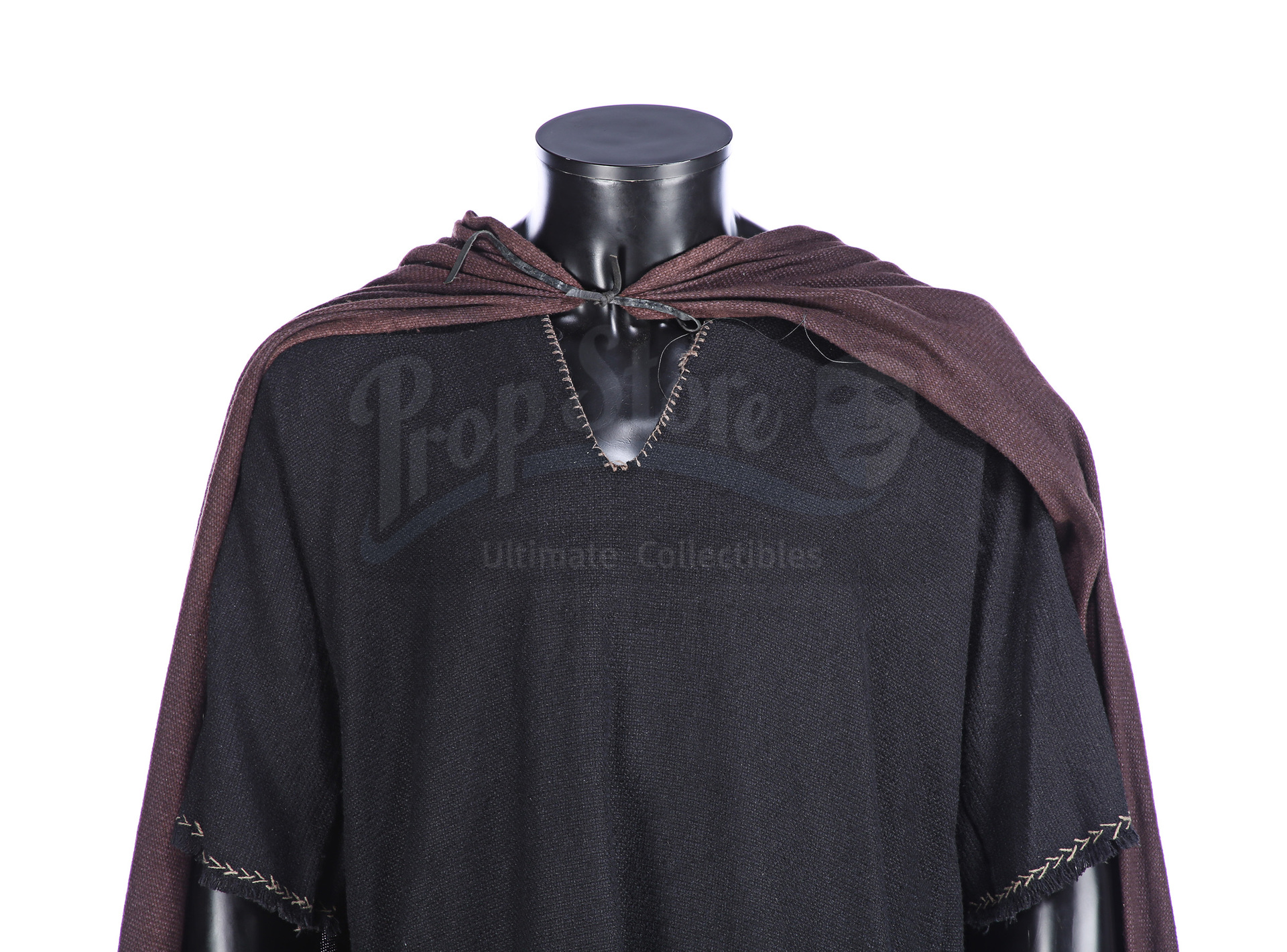 Galahads (Hugh Dancy) Tunic and Cloak | Prop Store - Ultimate Movie ...