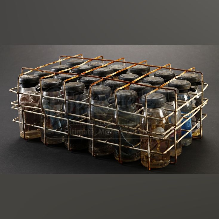 Cage of Kaiju Embryo Jars | PACIFIC RIM (2013)