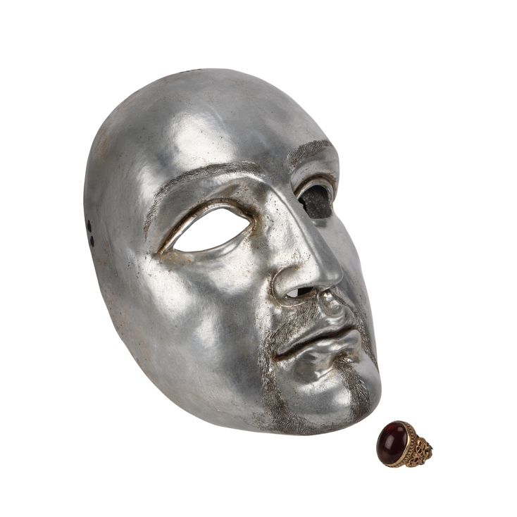 Lot 1418. King Baldwins (Edward Norton) Ring and Prototype Mask ...