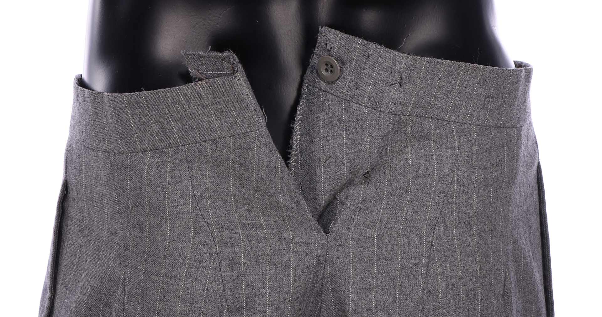 Lot 712 - Patrick Redferns (Nicholas Clay) Suit | EVIL UNDER THE SUN (1982)