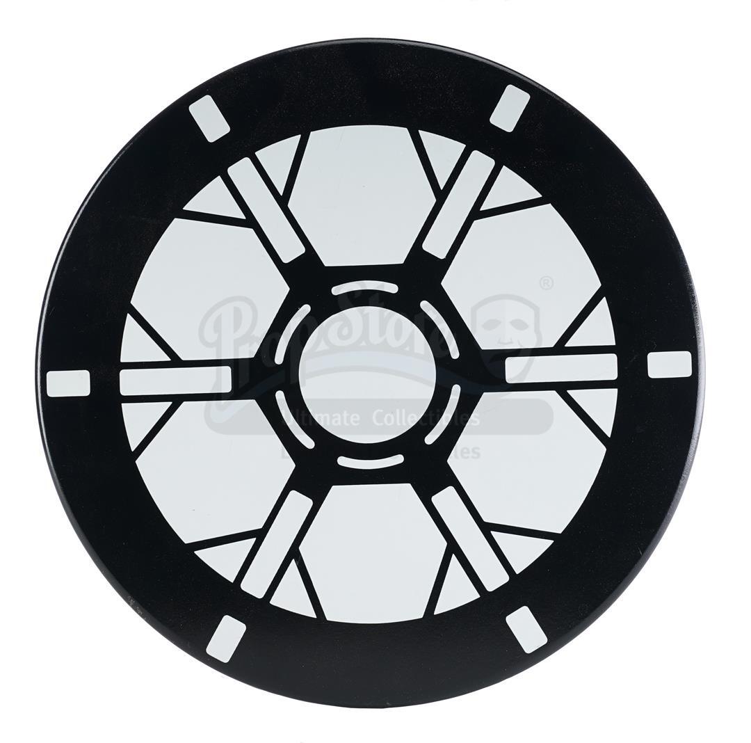 Lot # 1062: STAR TREK: THE NEXT GENERATION (T.V. SERIES, 1987 - 1994 ...