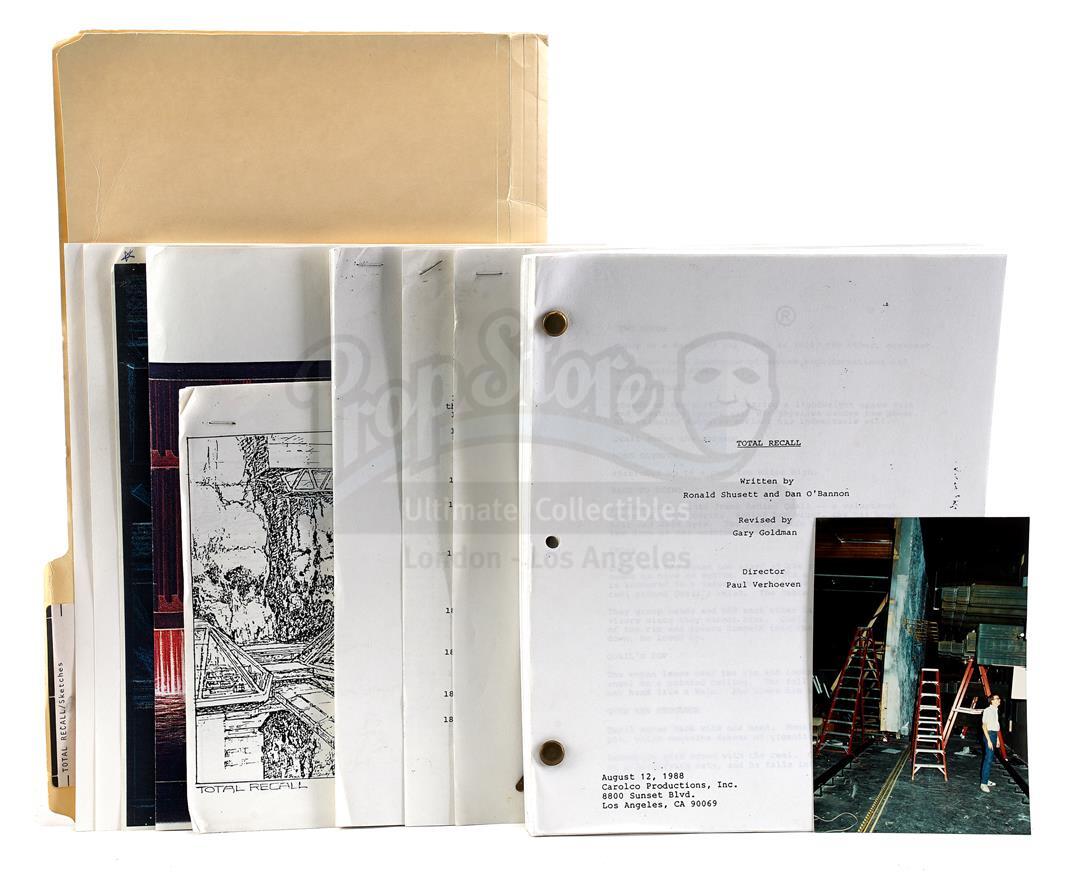 Lot # 1302: TOTAL RECALL (1990) - Set of Production Assets