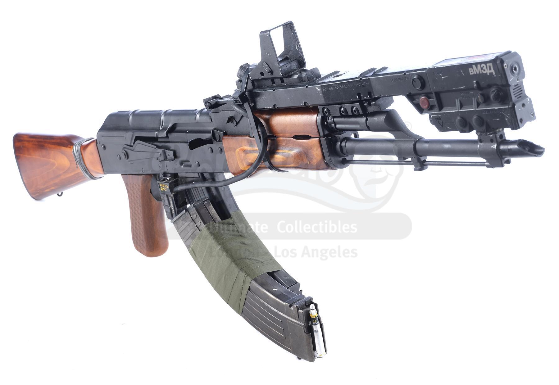 Lot # 71: ELYSIUM (2013) - Max Da Costa's (Matt Damon) Futuristic Rifle ...