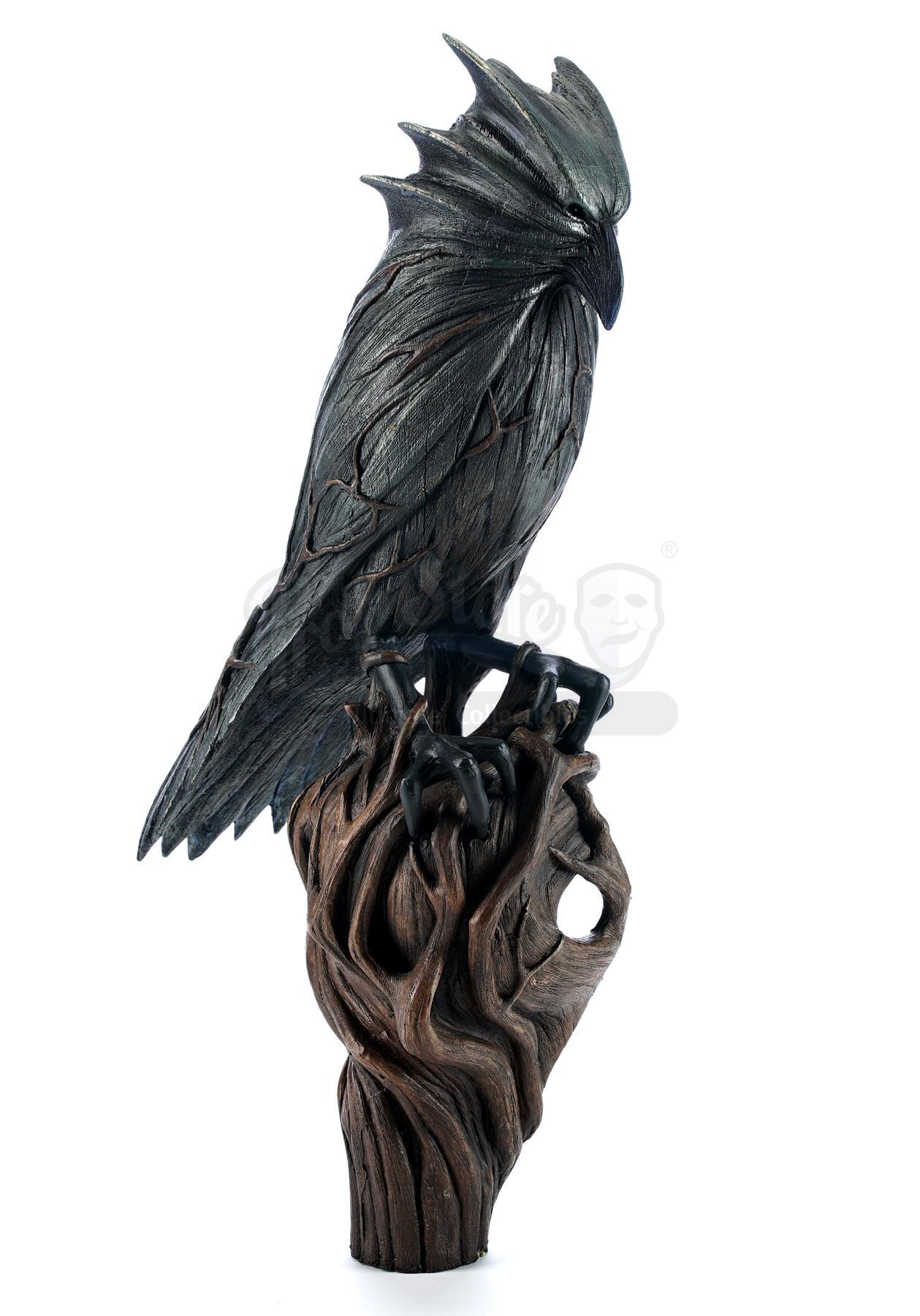 Lot # 1337: WARCRAFT (2016) - Medivih's (Ben Foster) Staff Raven Topper