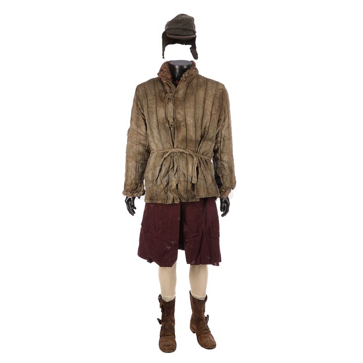 Valkas (Colin Farrell) Costume | WAY BACK, THE (2010)
