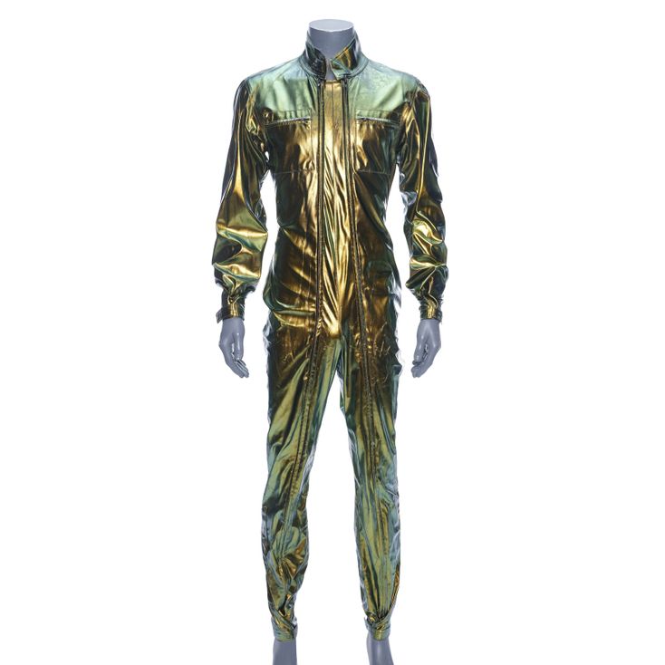 316. Iridescent Alien Jumpsuit | MEN IN BLACK II (2002)