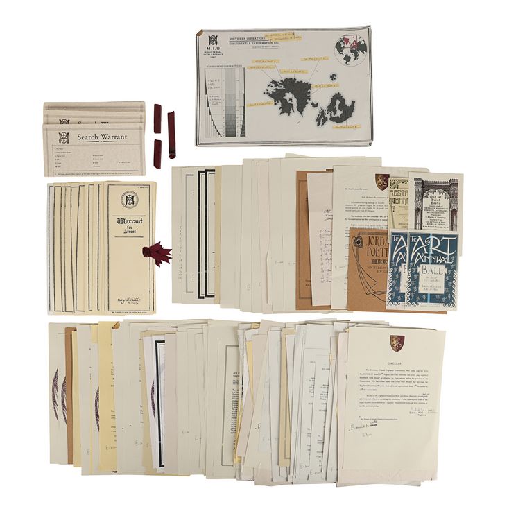 Police Paperwork | GOLDEN COMPASS, THE (2007)