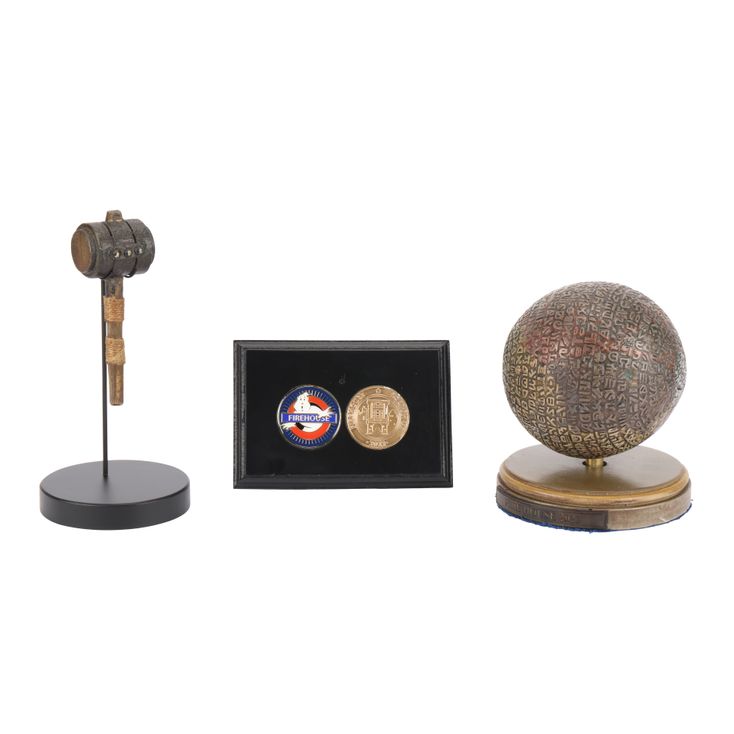 Lot # 1152: GHOSTBUSTERS: FROZEN EMPIRE (2024) - Crew Gift Orb of ...