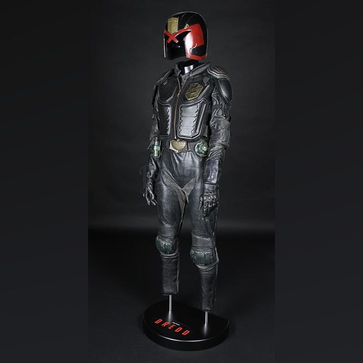 Rookie Judge Andersons (Olivia Thirlby) Stunt Costume Utility Belt ...