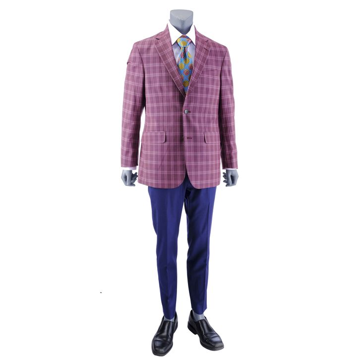 Lot 232 Saul Goodman (as played by Bob Odenkirk) Money Bag Photo Suit ...