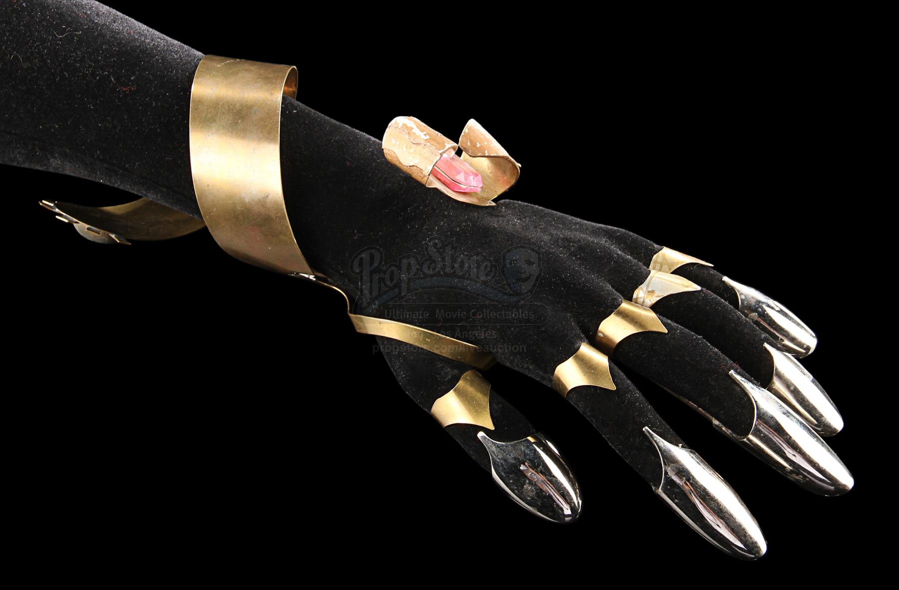 Propstore - Find Your Extraordinary