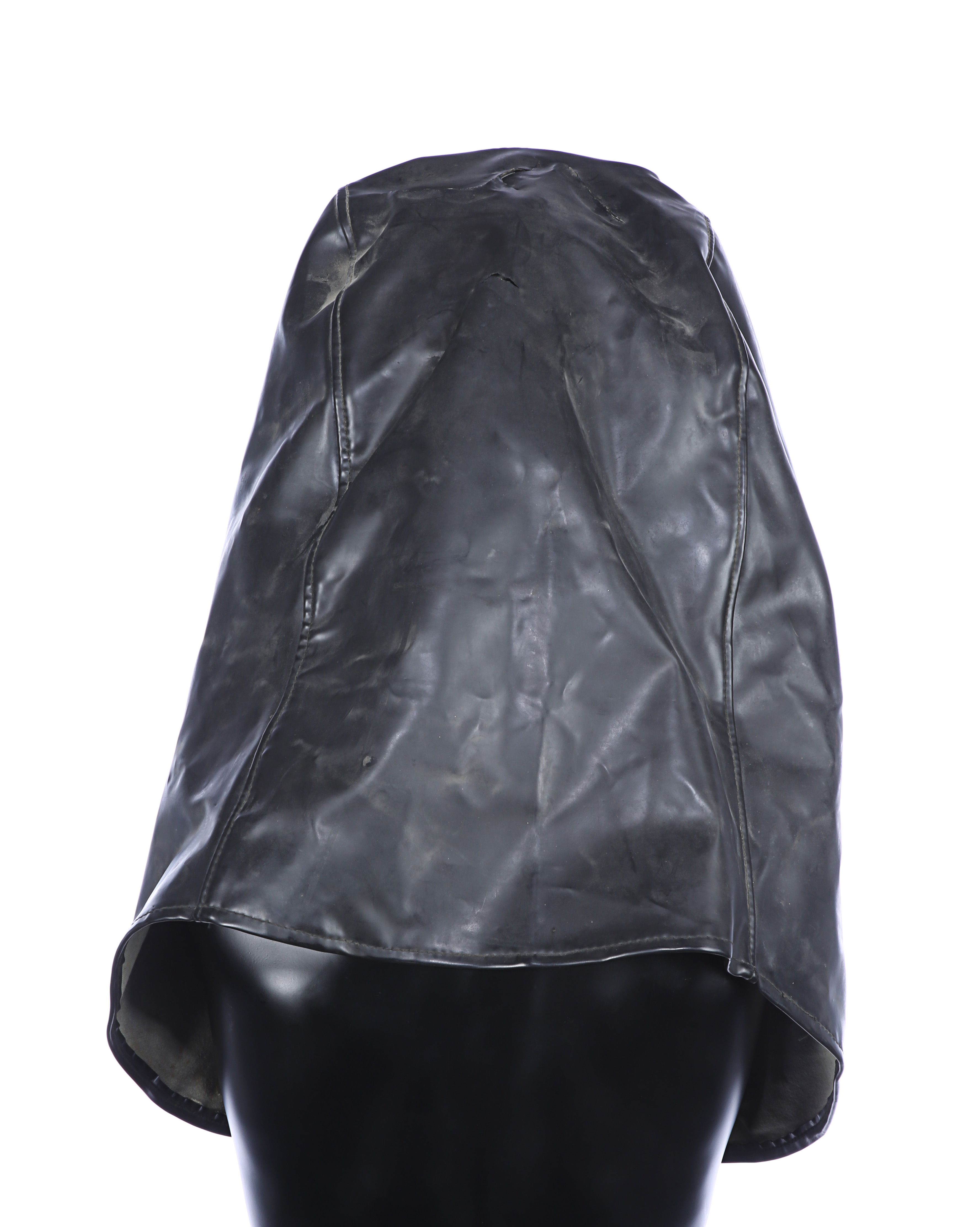 Lot #88 - DUNE (1984) - Sardaukar Guard Helmet