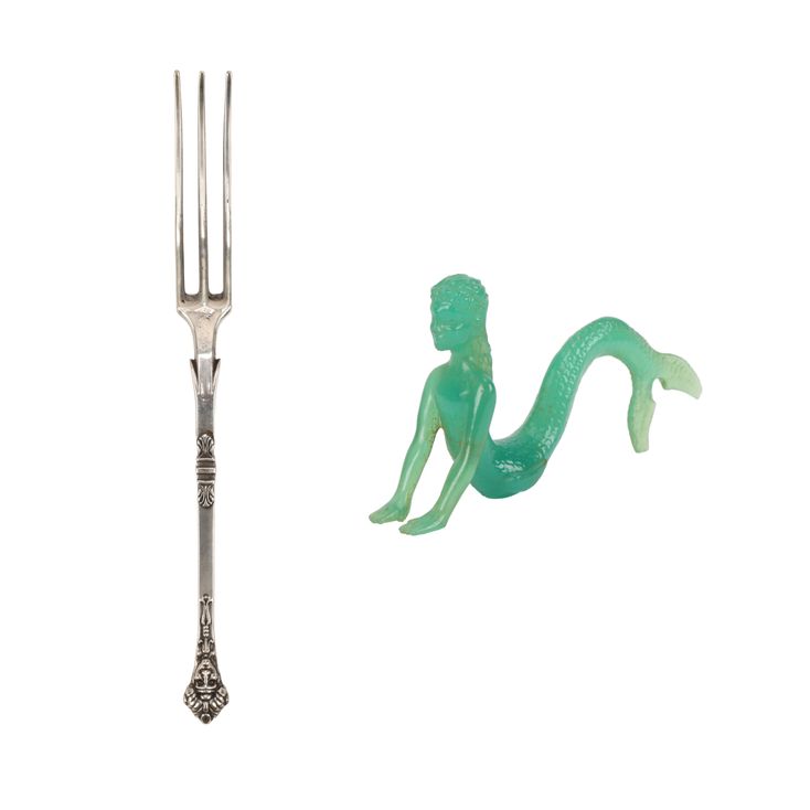 815. Ariel's (Halle Bailey) Jade Mermaid Figure and Dinglehopper Fork ...