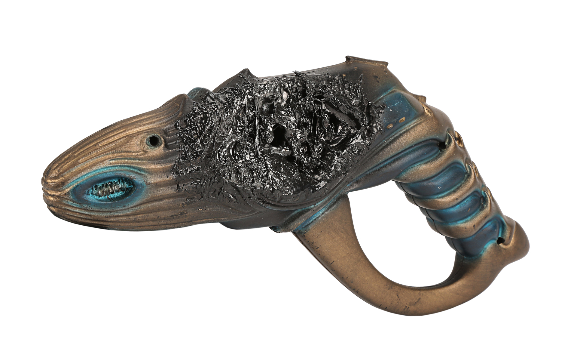 Lot #1021 - STARGATE: ATLANTIS (TV SERIES, 2004-2009) - Battle-damaged ...