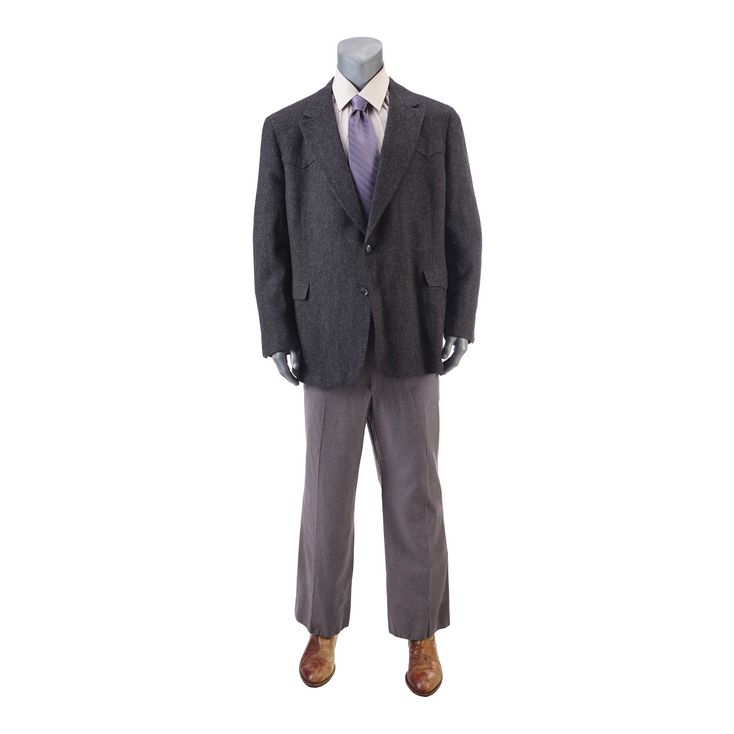 Lot # 557: BASIC INSTINCT (1992) - Detective Gus Moran's (George ...