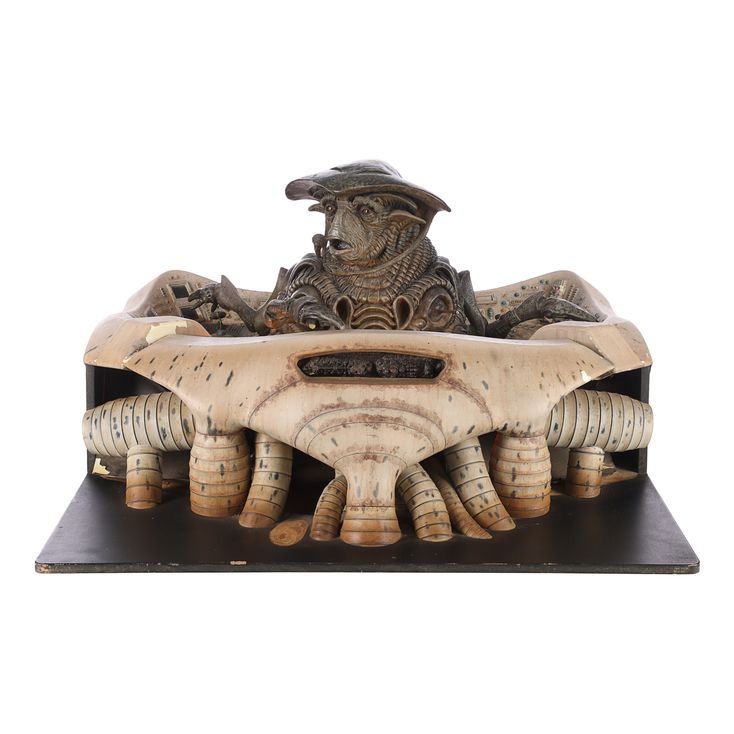 Lot 137 - Light-up Maquette of Pilot at Moyas Console | FARSCAPE (1999 ...