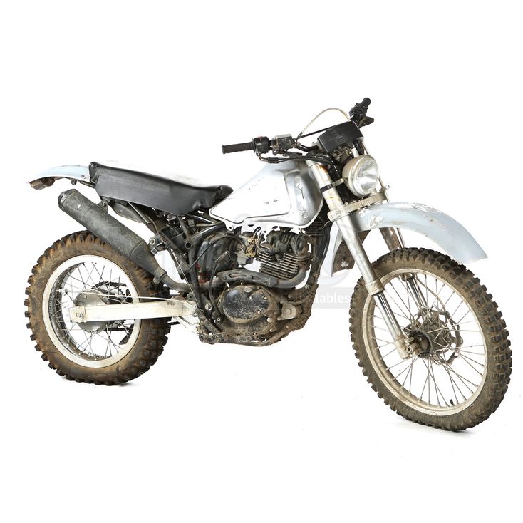 Lot 227 - Bella Swans Crashed Motorcycle | TWILIGHT SAGA, THE: NEW MOON ...