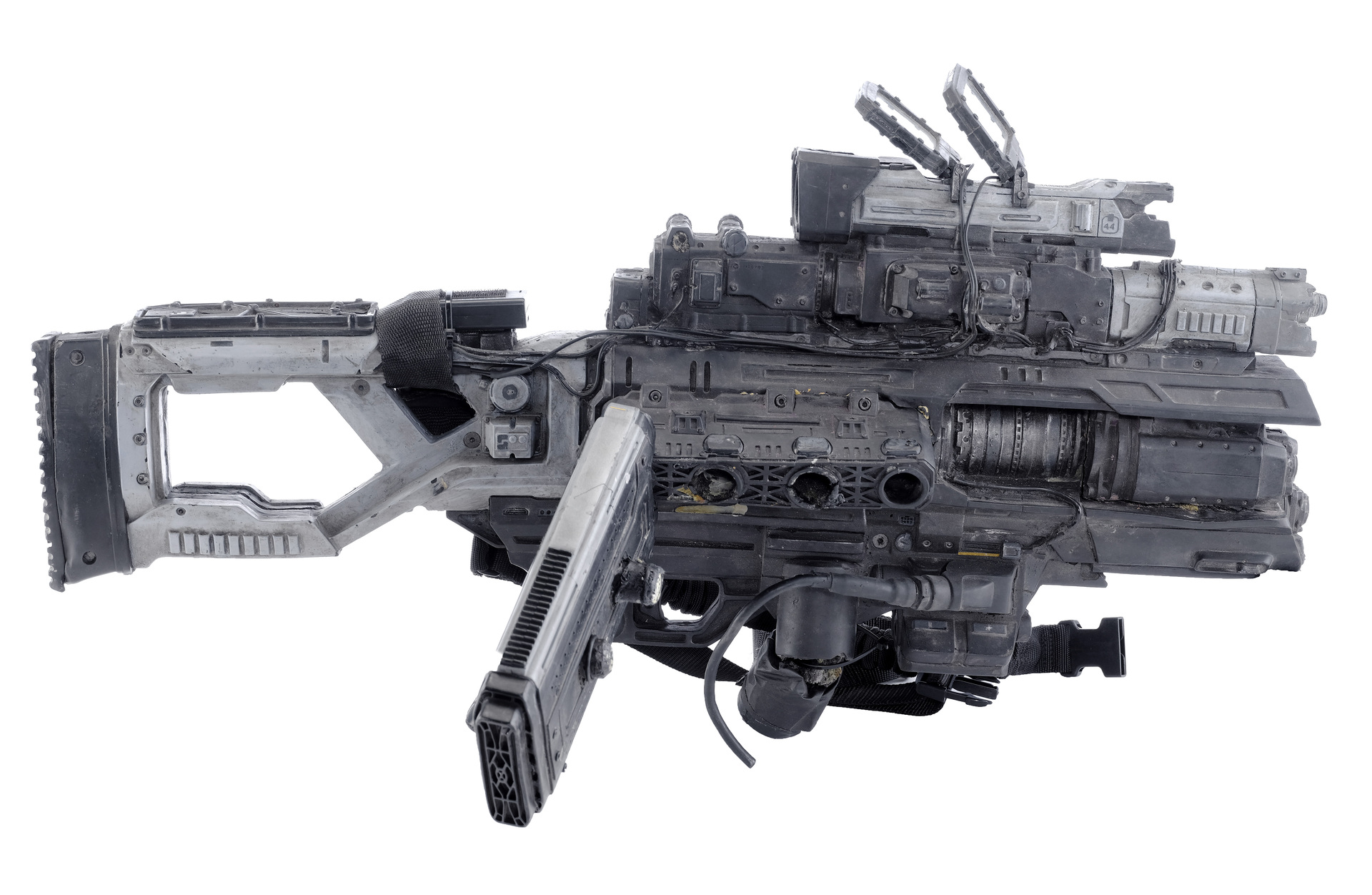 Lot # 1136: Spectral (2016) - Plasma Rifle and Magazine