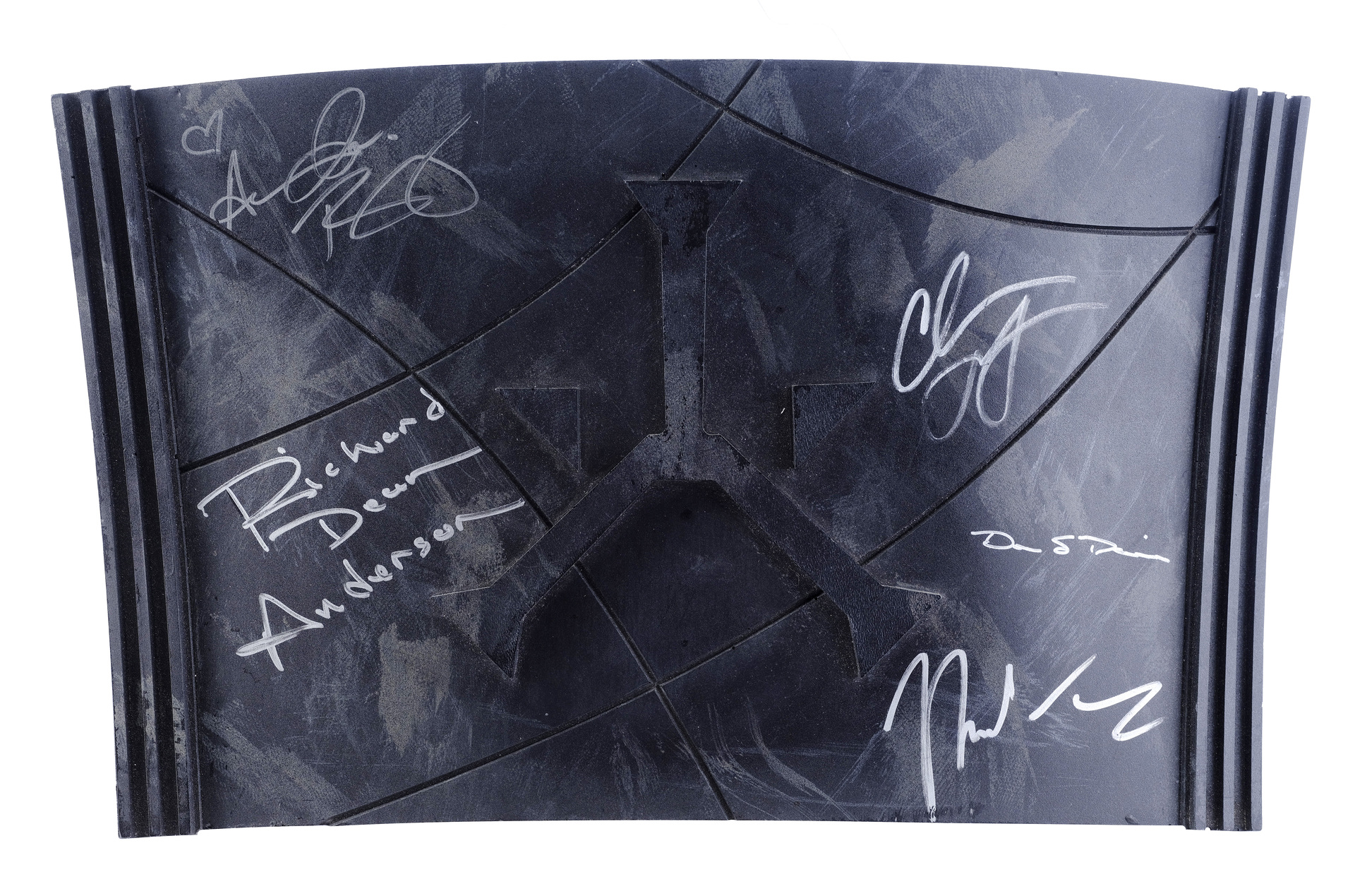 Lot # 1305: Stargate SG-1 (T.V. Series, 1997 - 2007) - Cast-Autographed ...