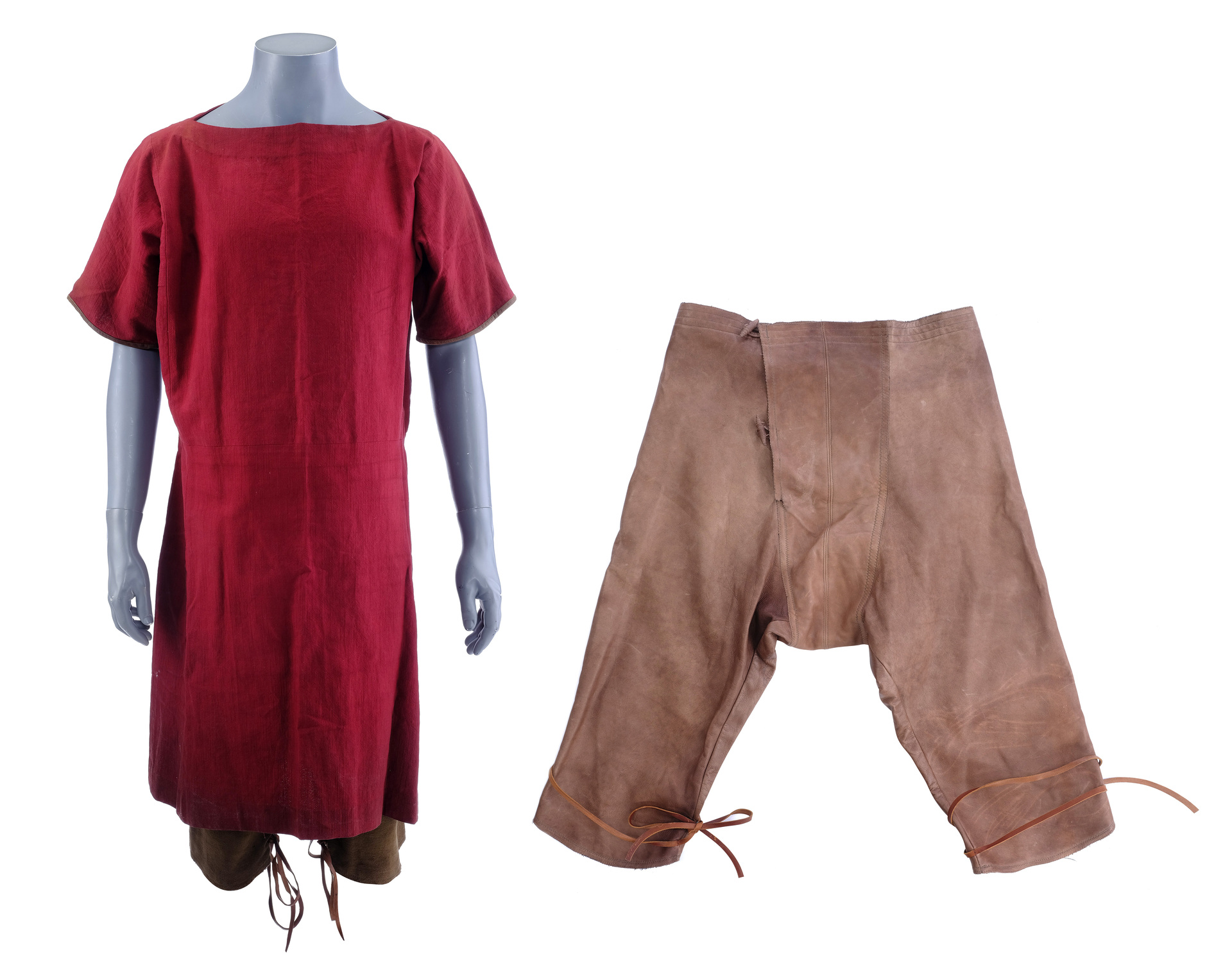 Lot # 557: Ben-Hur (2016) - Messala Severus' (Toby Kebbell) Tunic and ...