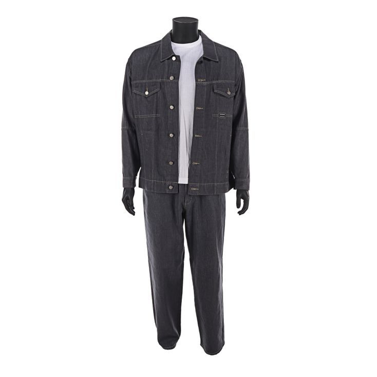 39. Marcus Burnetts (Martin Lawrence) Costume | BAD BOYS II (2003)