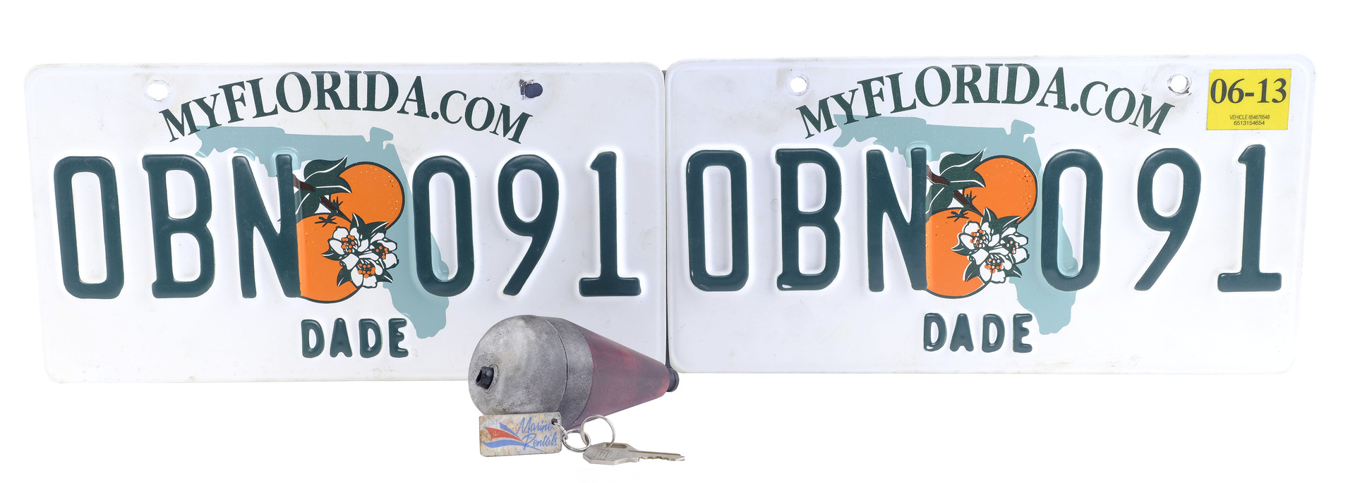 Lot # 661: Dexter (T.V. Series, 2006 - 2013) - Dexter Morgan's (Michael ...