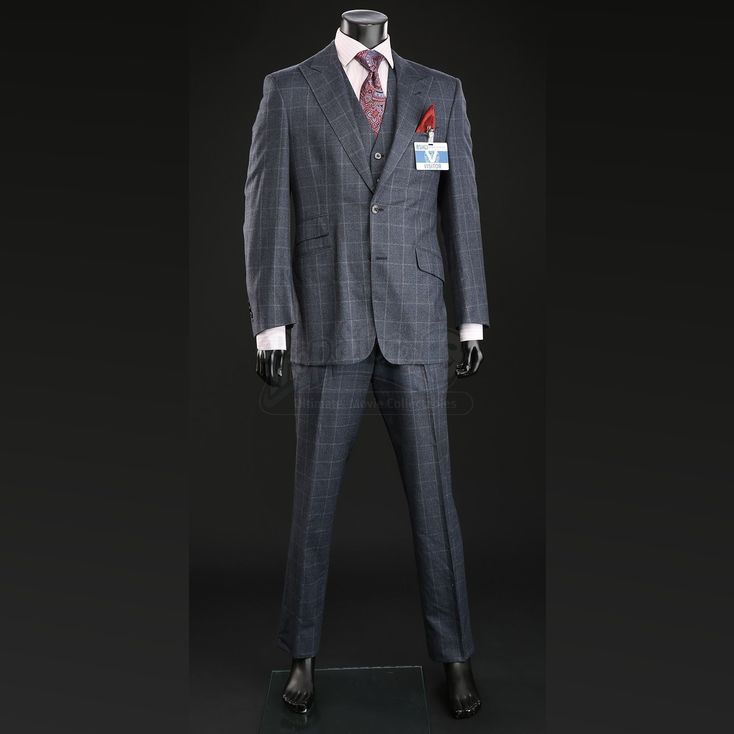 Hannibal Lecters (Mads Mikkelsen) Dark Blue Three-piece Suit | HANNIBAL ...