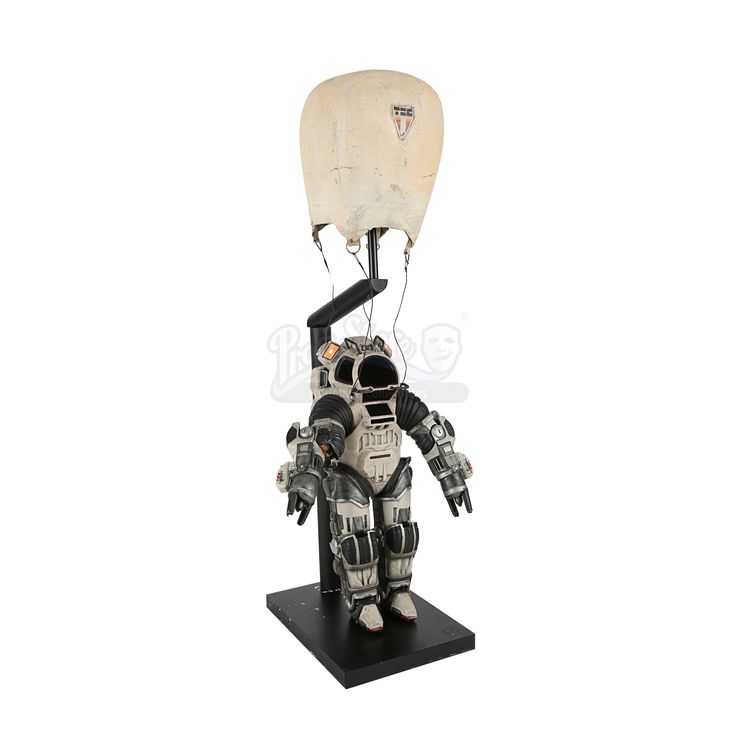 Light-up Model Miniature Deep Sea Diver Puppet | LEVIATHAN (1989)
