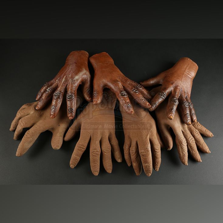 Harry Hands | HARRY AND THE HENDERSONS (1987)