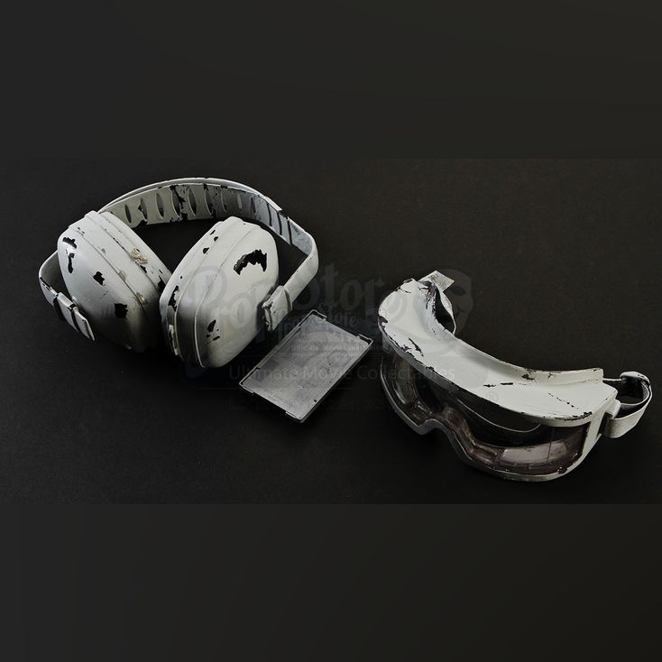 Drift Goggle and Ear Muff Lot | PACIFIC RIM (2013)