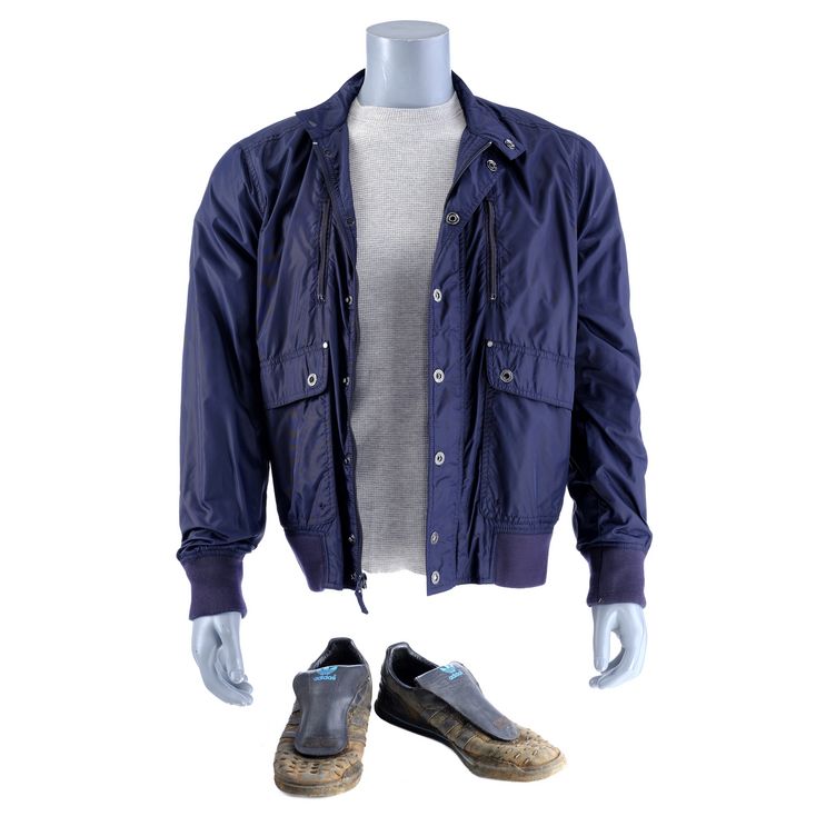 Lot #1438 - TWILIGHT (2008) - Edward Cullen's Multnomah Falls Costume ...