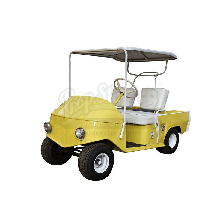 Cliff Booths (Brad Pitt) Golf Cart | ONCE UPON A TIME IN HOLLYWOOD (2019)