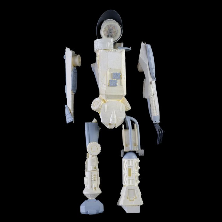 Lot 65 Lost In Space (2018-2021) - Will Robinsons Breakaway Toy Robot ...