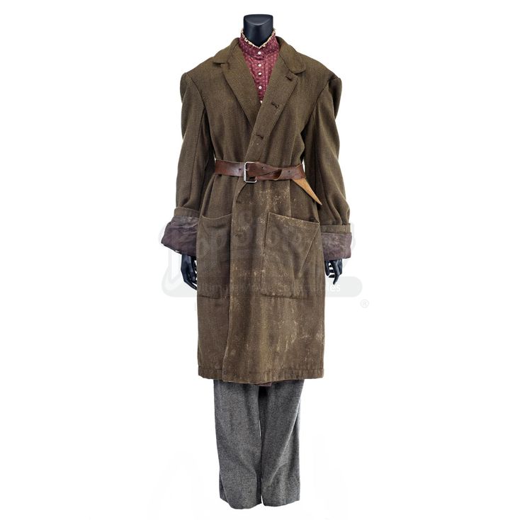 Mattie Rosss Stunt River-crossing Costume | TRUE GRIT (2010)