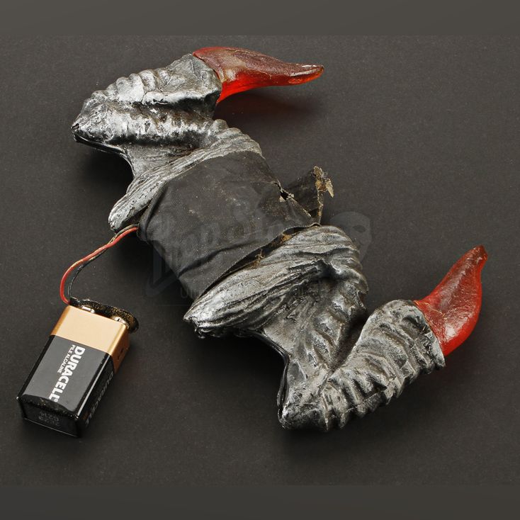 Drazi Plasma Chicken Wing Gun | CRUSADE (1999-1999)